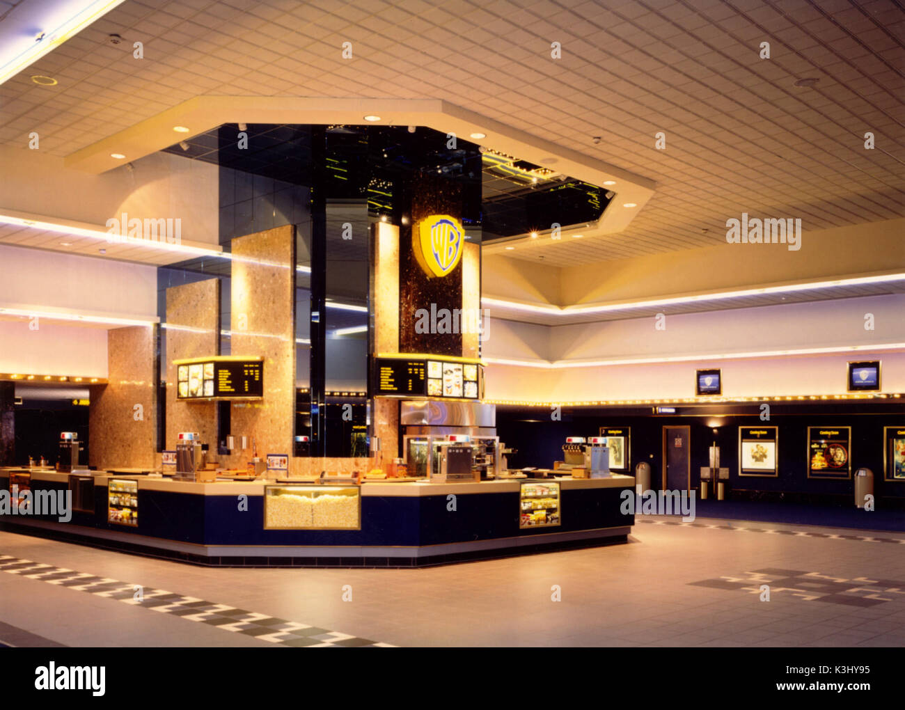 WARNER CINEMA AT BASINGSTOKE LEISURE PARK Stock Photo - Alamy