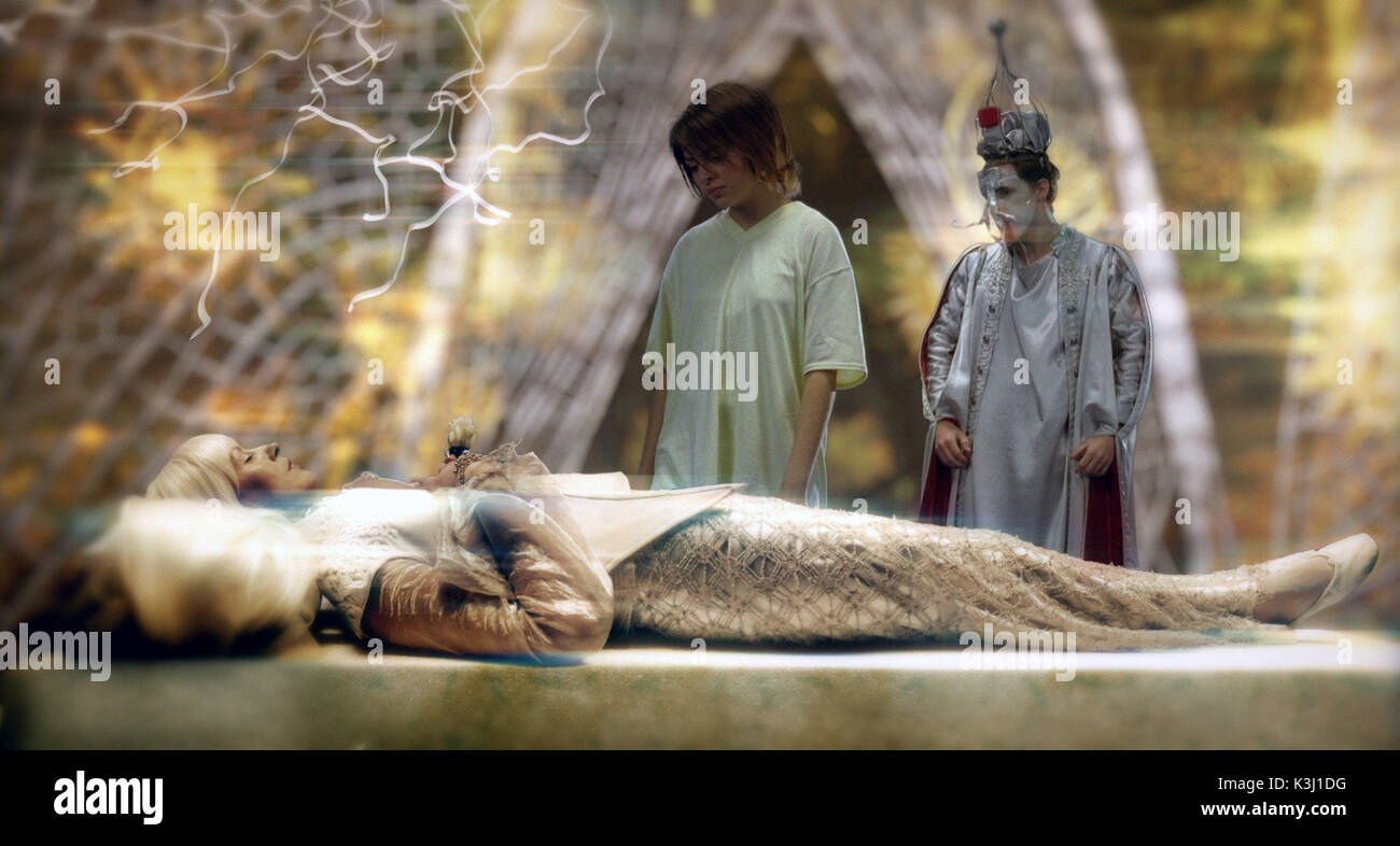 Gina McKee as The Queen of Light, Stephanie Leonidas as Helena and Rob ...