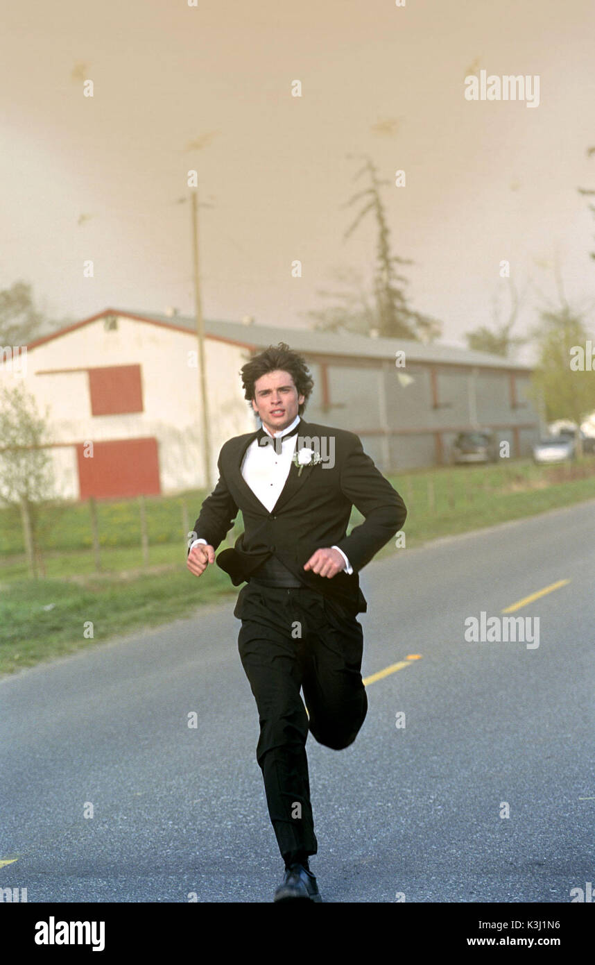 Smallville season 1 hi-res stock photography and images - Alamy
