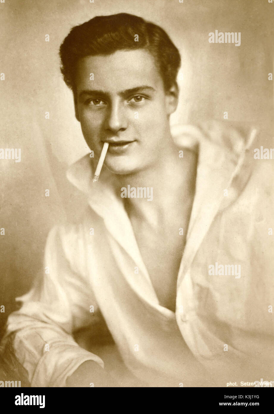 WALTER SLEZAK Austrian born actor Stock Photo - Alamy