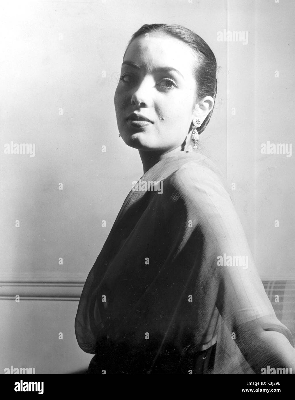 ANNA KASHFI actress Stock Photo - Alamy