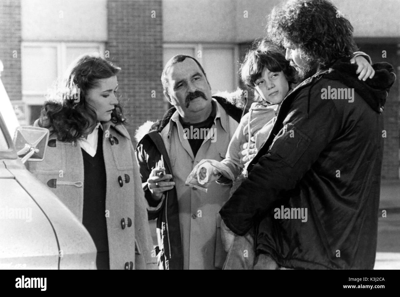 THE AMITYVILLE HORROR from left - MARGOT KIDDER, director STUART ...