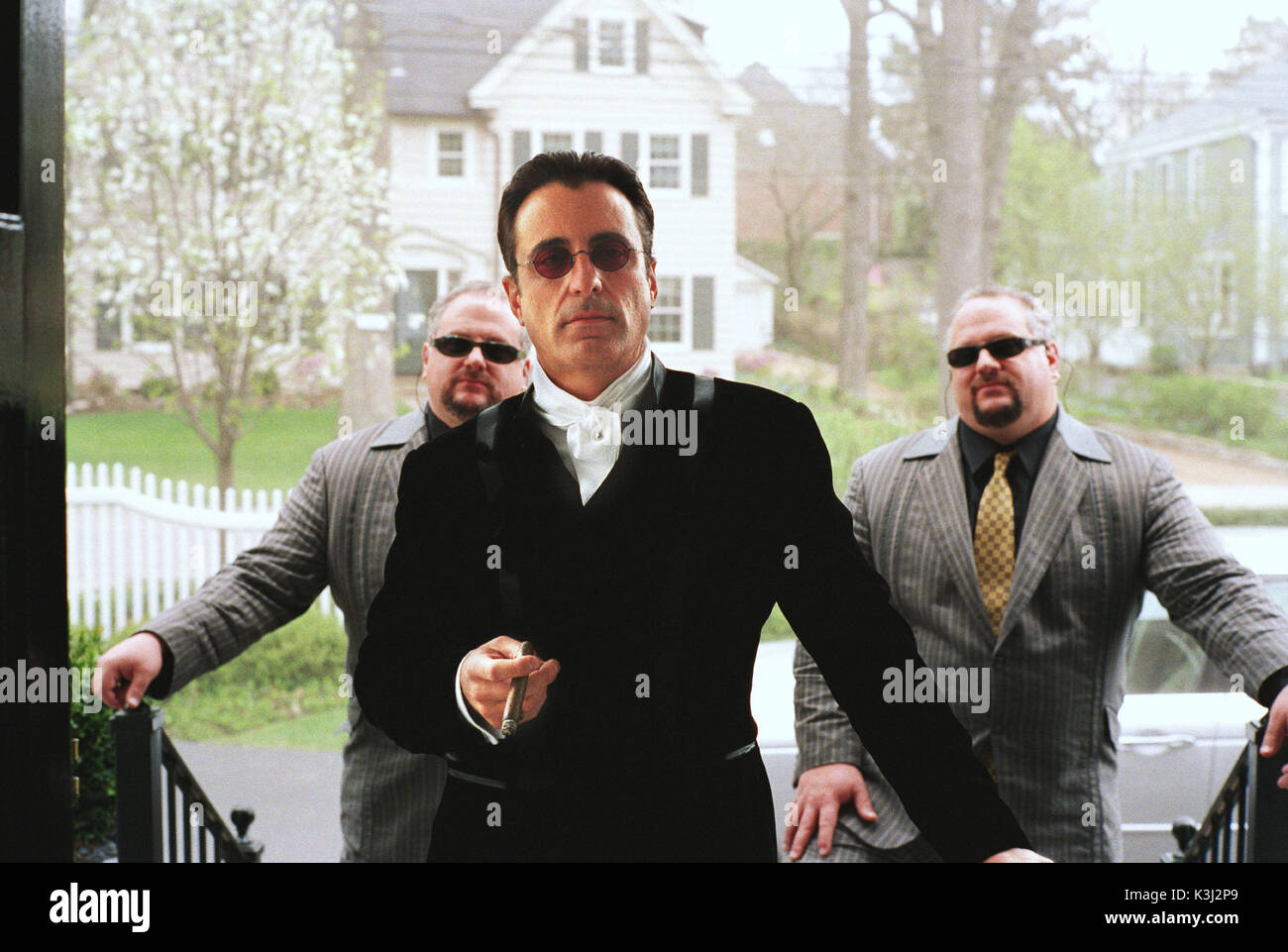 OCEAN'S TWELVE Pictured: ANDY GARCIA (center) stars in Warner Bros ...