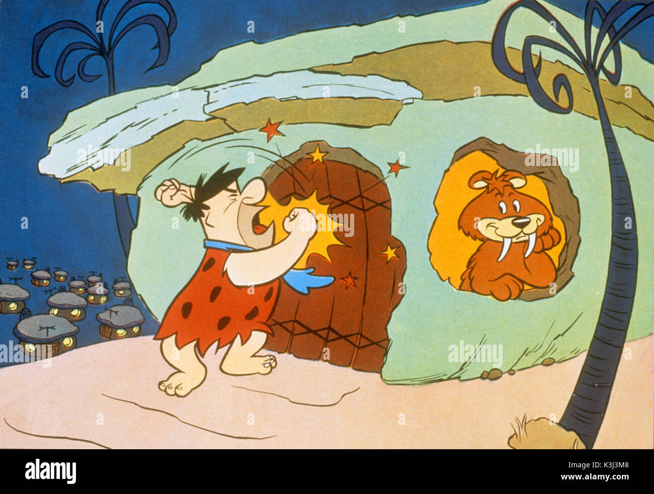 THE FLINTSTONES FRED FLINTSTONE Stock Photo - Alamy