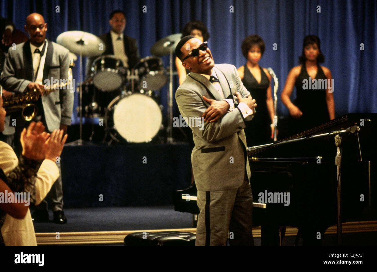 RAY JAMIE FOXX as Ray Charles Date: 2004 Stock Photo - Alamy