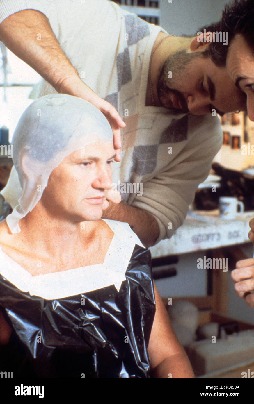 HELLRAISER ANDY ROBINSON in makeup HELLRAISER Date: 1987 Stock Photo ...