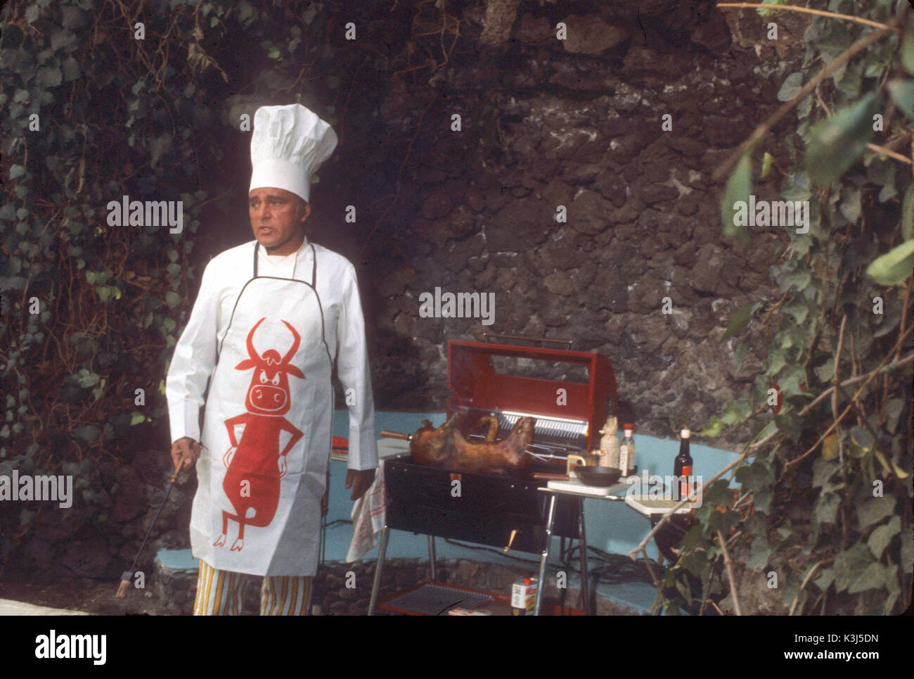 HAMMERSMITH IS OUT RICHARD BURTON Date: 1972 Stock Photo - Alamy