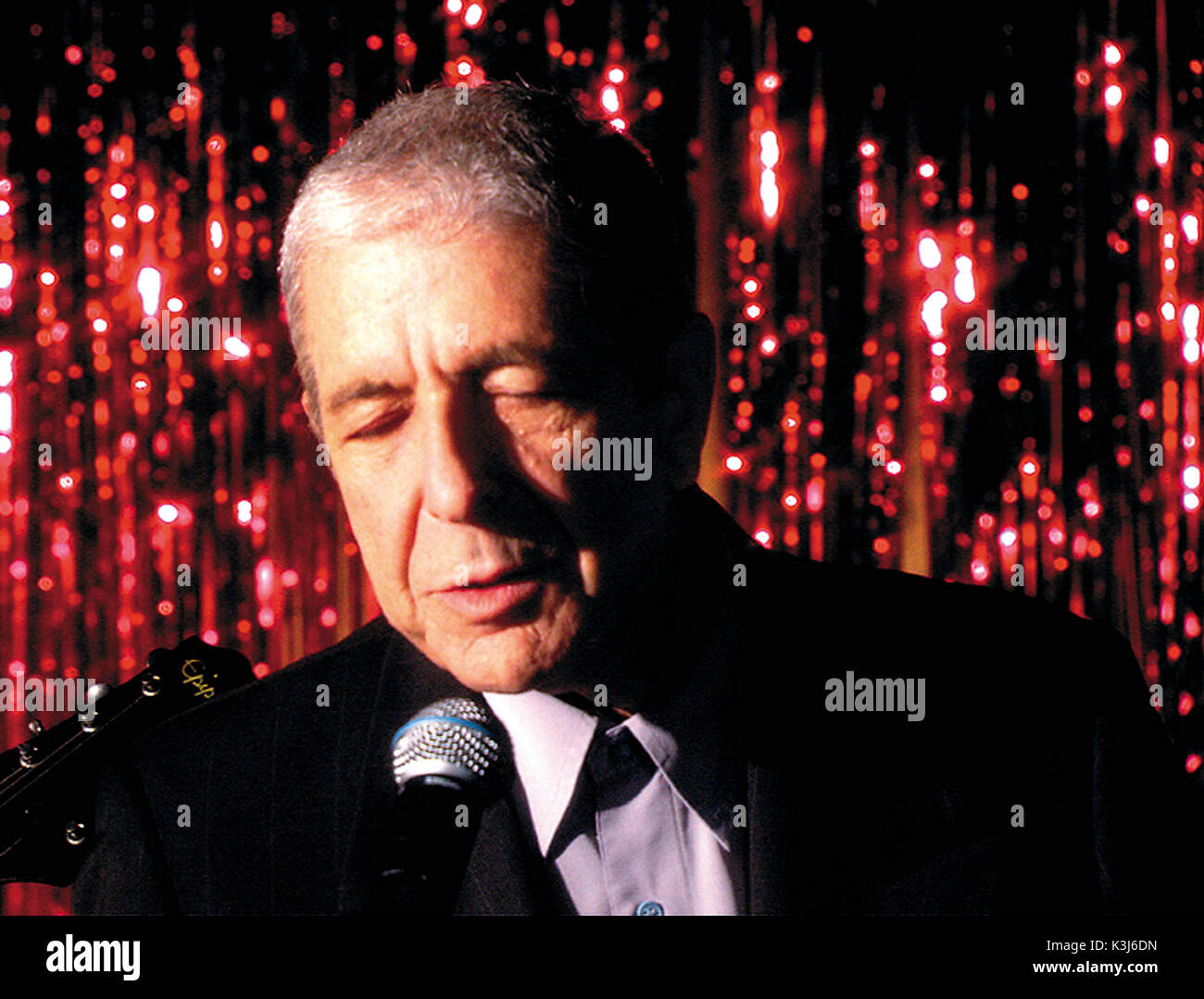 Leonard cohen im your man hi-res stock photography and images - Alamy