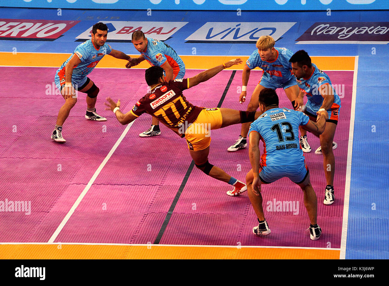 Pro kabaddi league match hi-res stock photography and images - Alamy