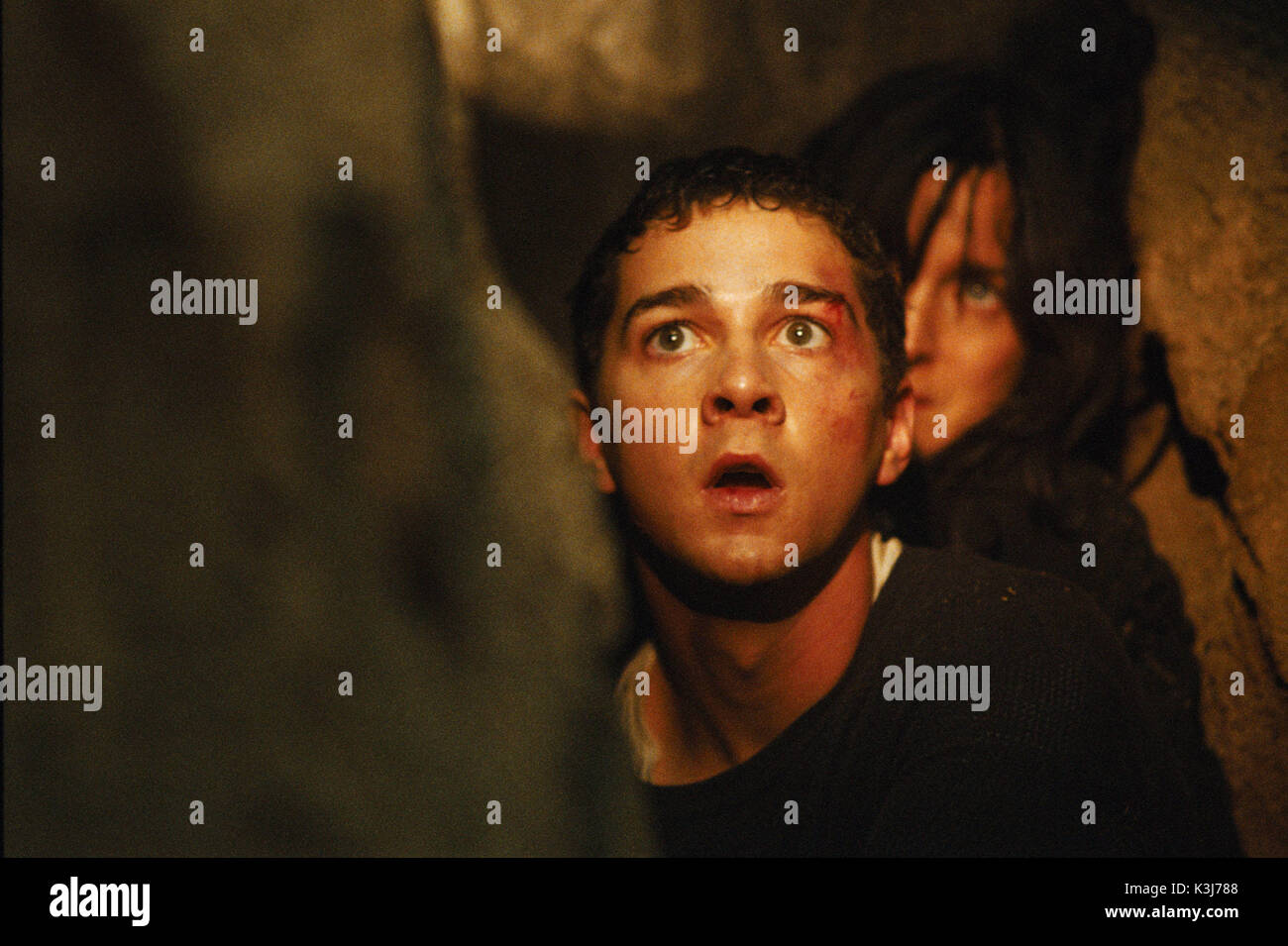 Disturbia 2007 Shia Labeouf Stock Photos & Disturbia 2007 Shia Labeouf ...