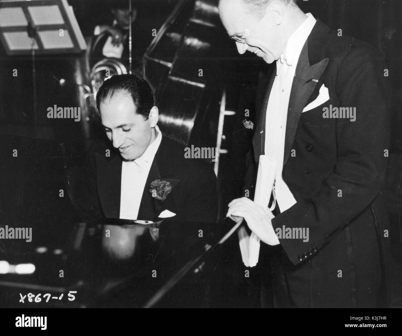 GEORGE GERSHWIN Composer with Stock Photo - Alamy