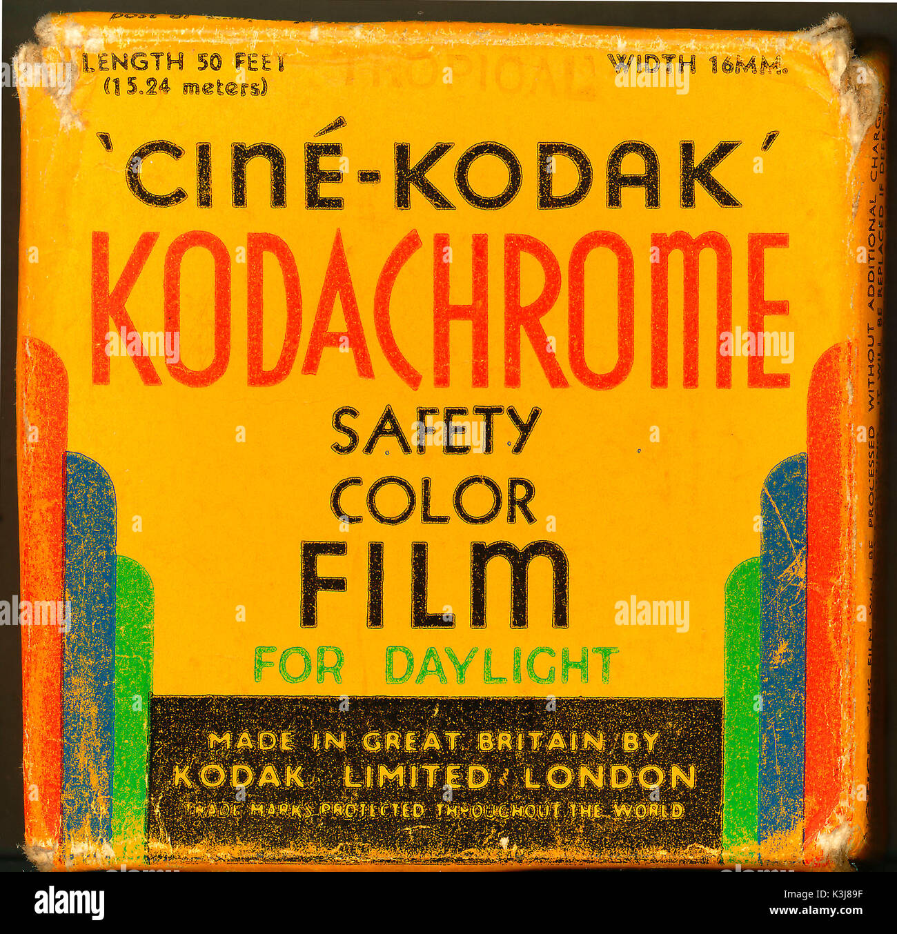 BOX FOR 16mm KODACHROME COLOUR MOVIE FILM made in Britain. This ...