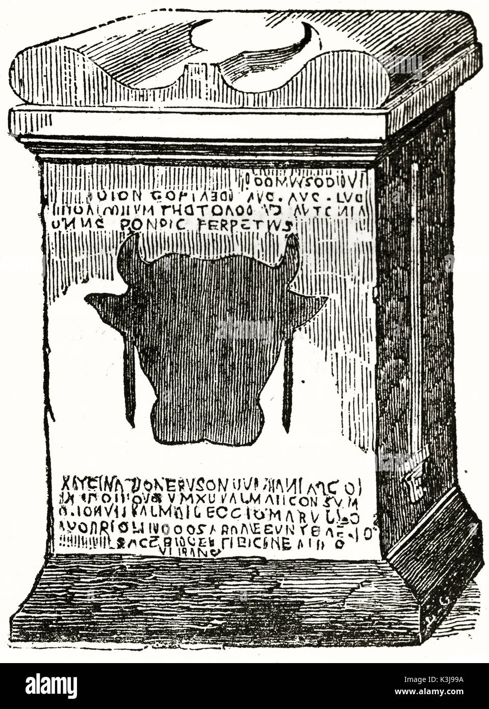 Taurobolium hi-res stock photography and images - Alamy