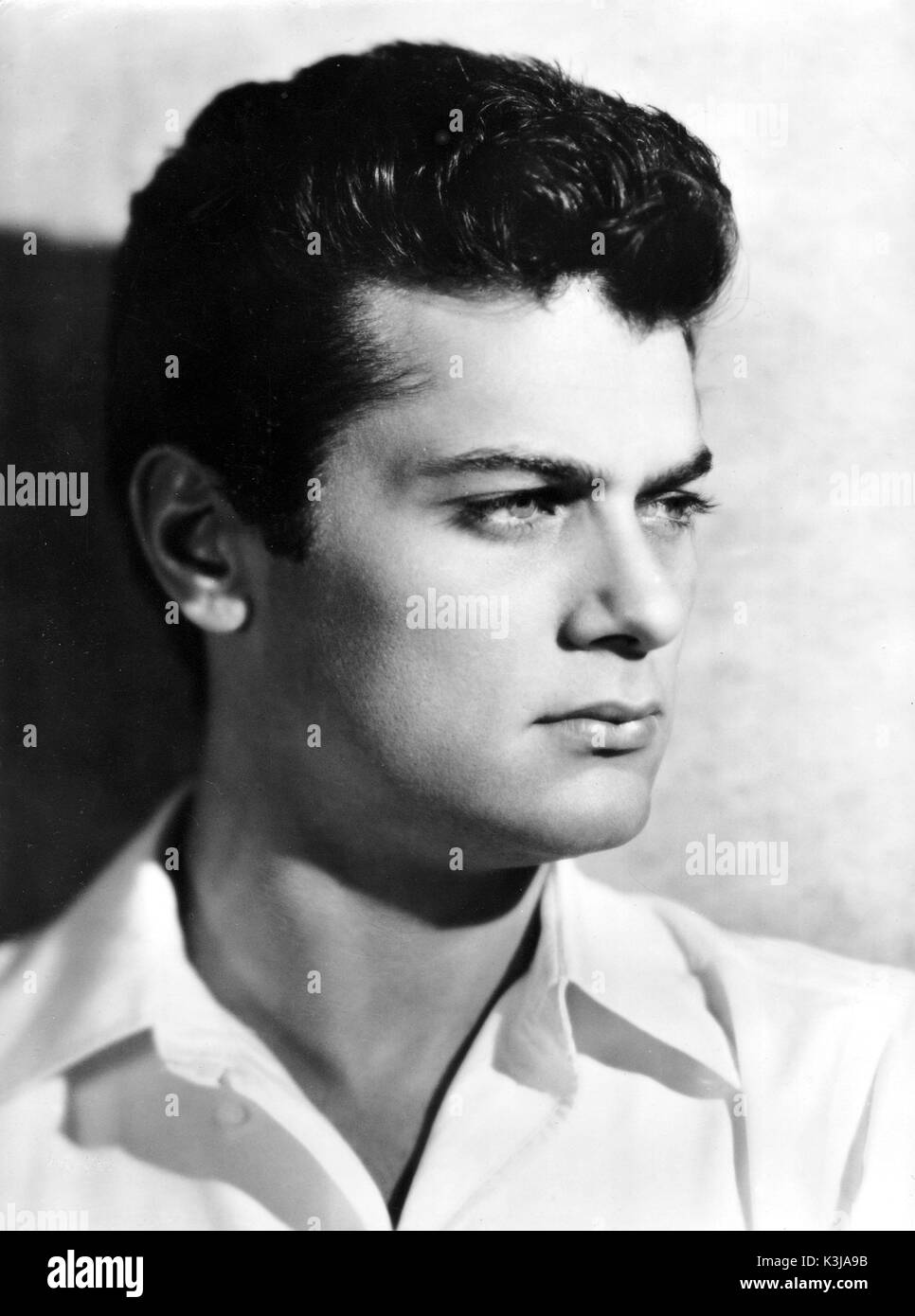 TONY CURTIS American Actor Stock Photo - Alamy