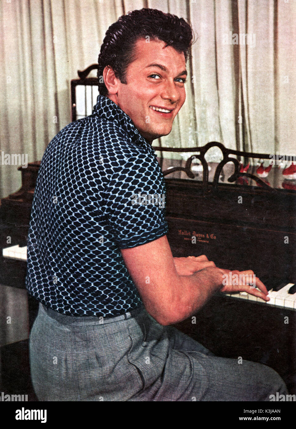 TONY CURTIS American Actor Stock Photo - Alamy
