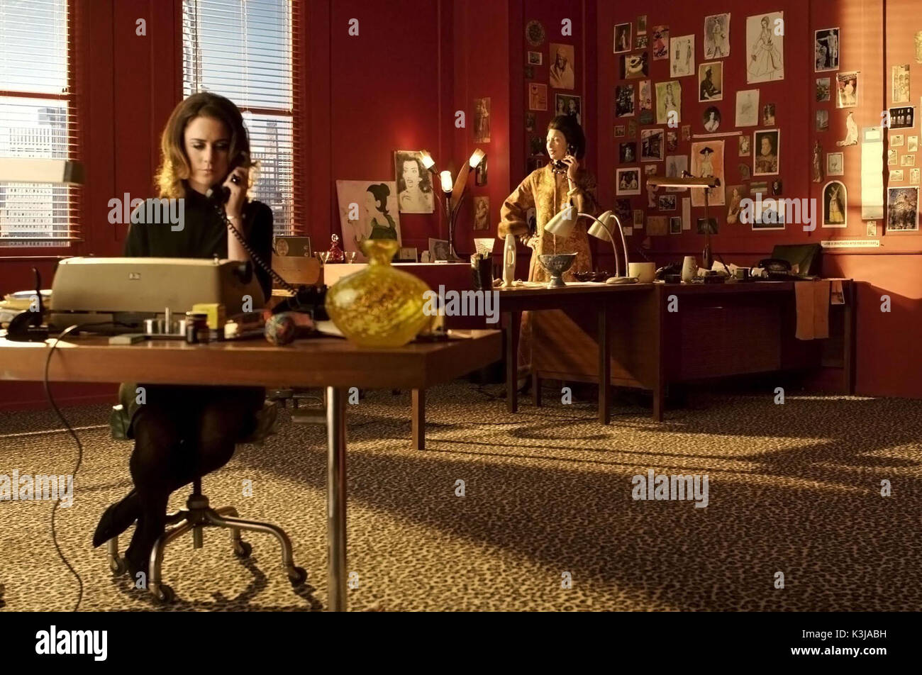 FACTORY GIRL MARIAN FADDIS, ILLEANA DOUGLAS as Diana Vreeland FACTORY ...