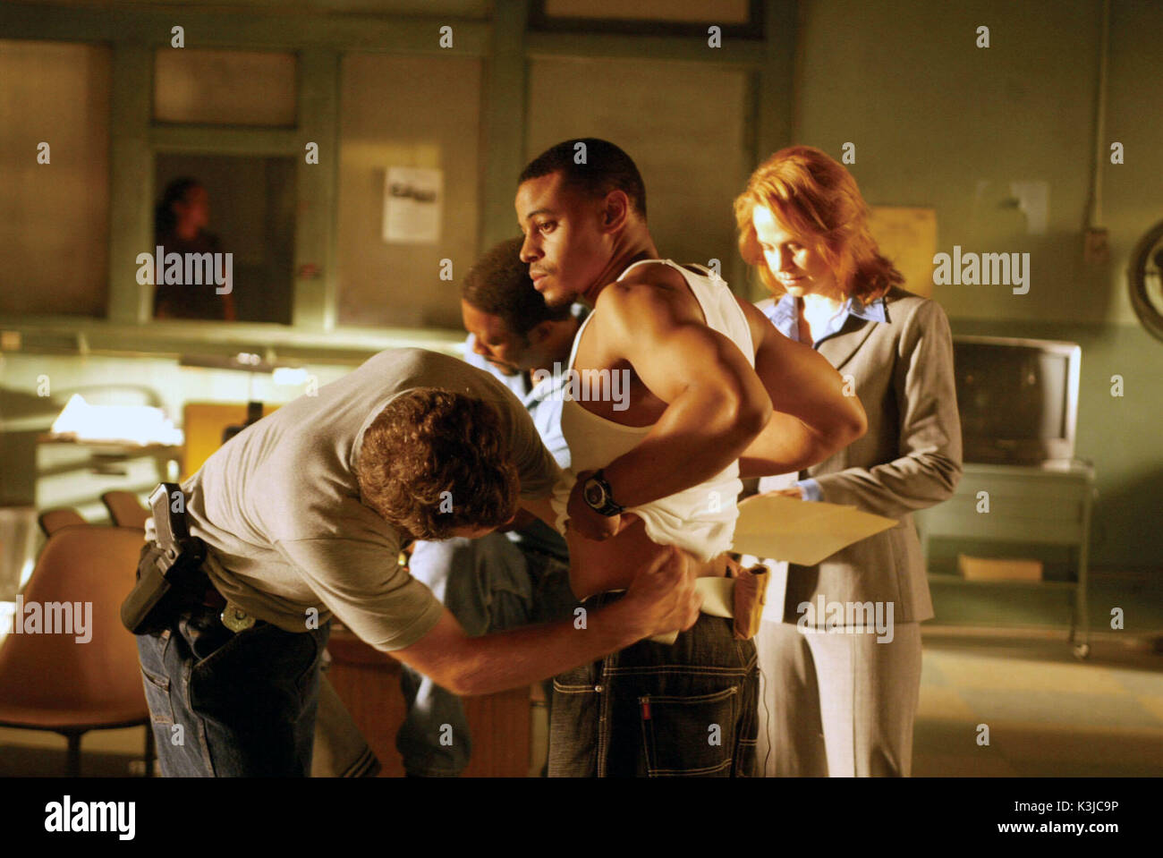 Jim true frost the wire hi-res stock photography and images - Alamy