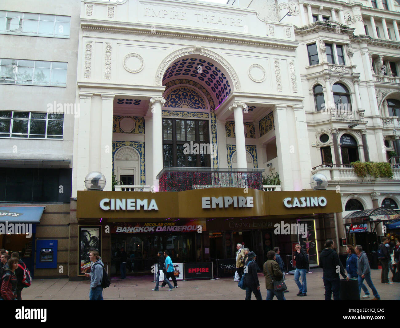 Empire square hi-res stock photography and images - Alamy