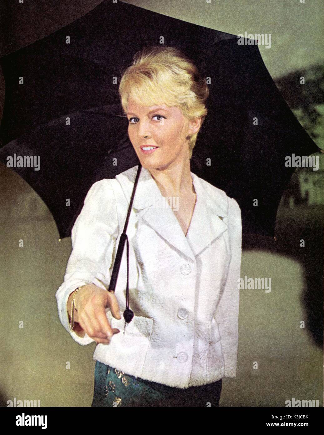 British vocalist hi-res stock photography and images - Alamy