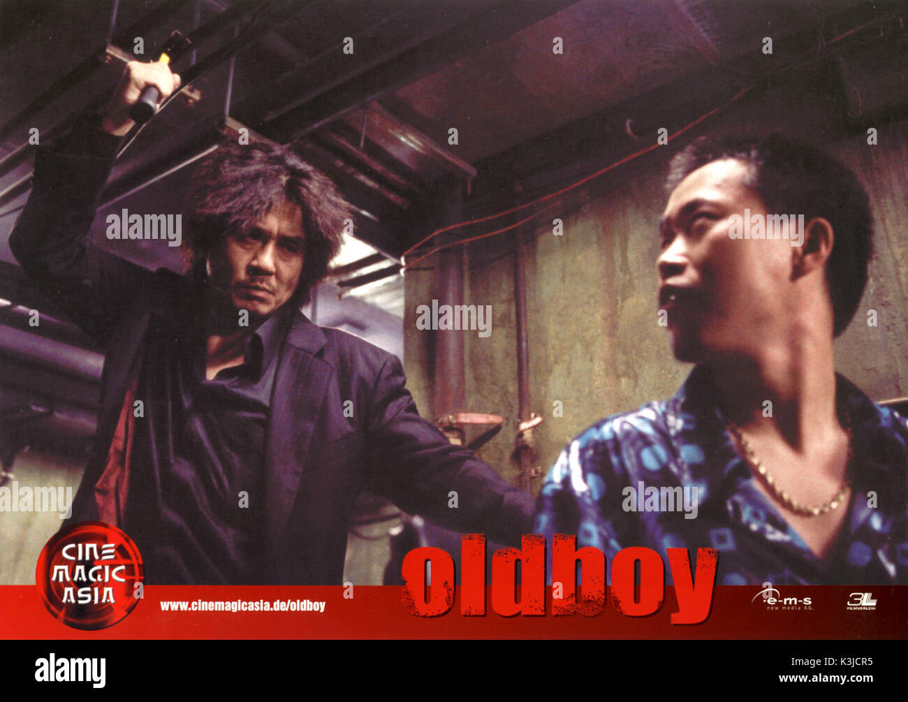 OLDBOY MIN-SIK CHOI as Dae-su Oh Stock Photo - Alamy