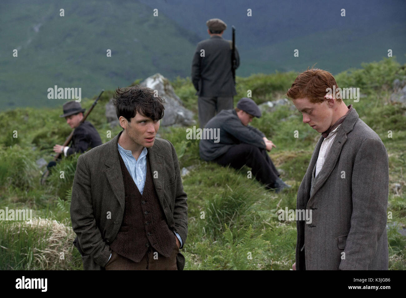 THE WIND THAT SHAKES THE BARLEY CILLIAN MURPHY and JOHN CREAN (Chris ...