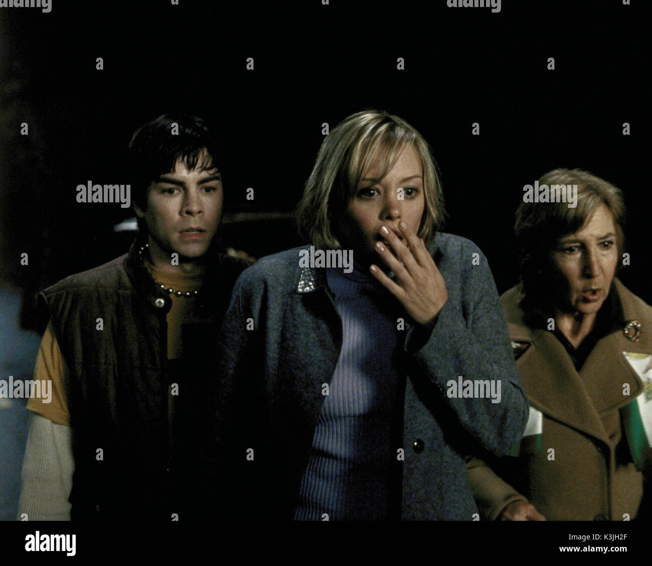 DEAD END MICK CAIN, ALEXANDRA HOLDEN, LIN SHAYE DEAD END Date: 2003 ...