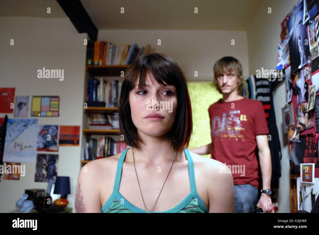 Gemma arterton three out film hi-res stock photography and images - Alamy