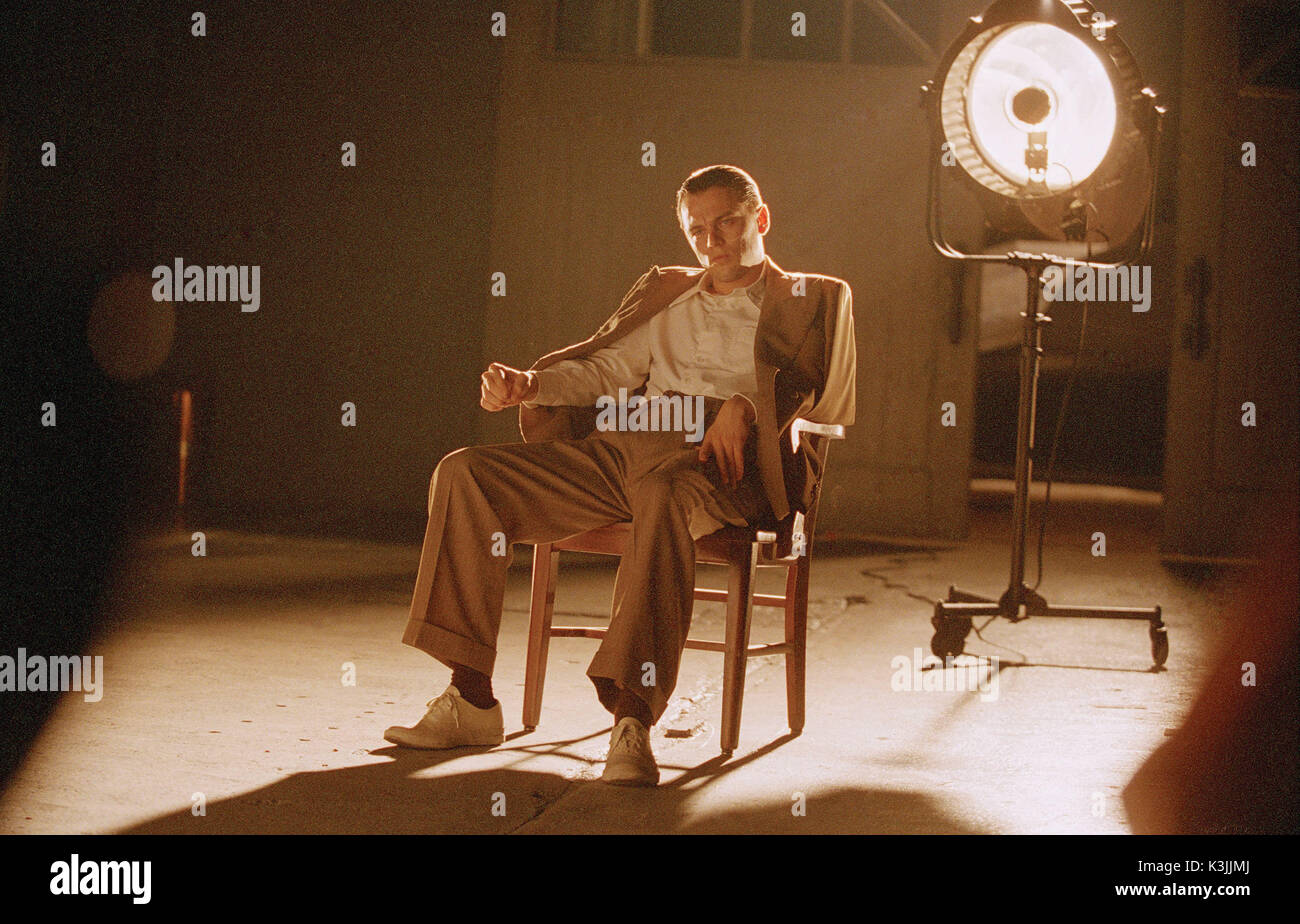 THE AVIATOR LEONARDO DICAPRIO as Howard Hughes THE AVIATOR Date: 2004 ...