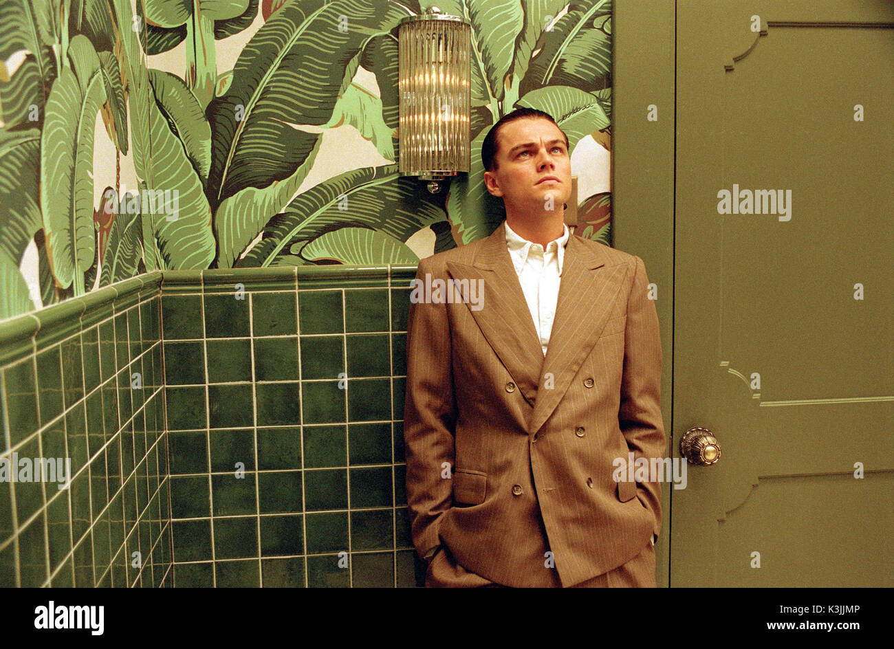 THE AVIATOR LEONARDO DICAPRIO as Howard Hughes THE AVIATOR Date: 2004 ...