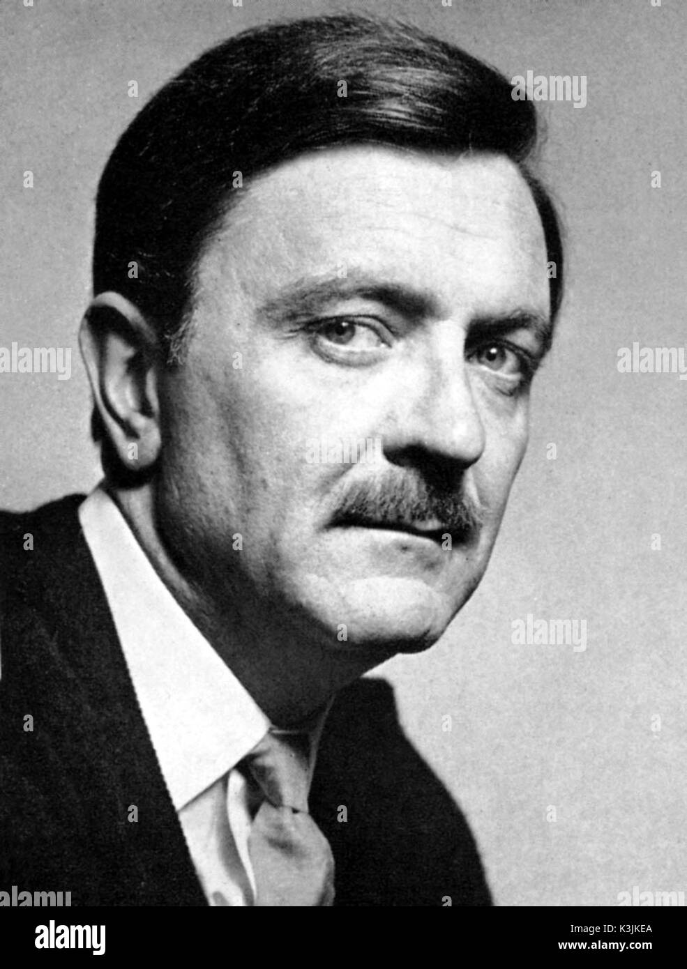 TENNIEL EVANS British Actor TENNIEL EVANS Stock Photo - Alamy