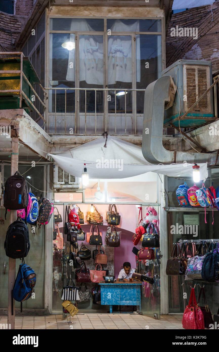 Iran, Central Iran, Yazd, town bazaar interior Stock Photo - Alamy