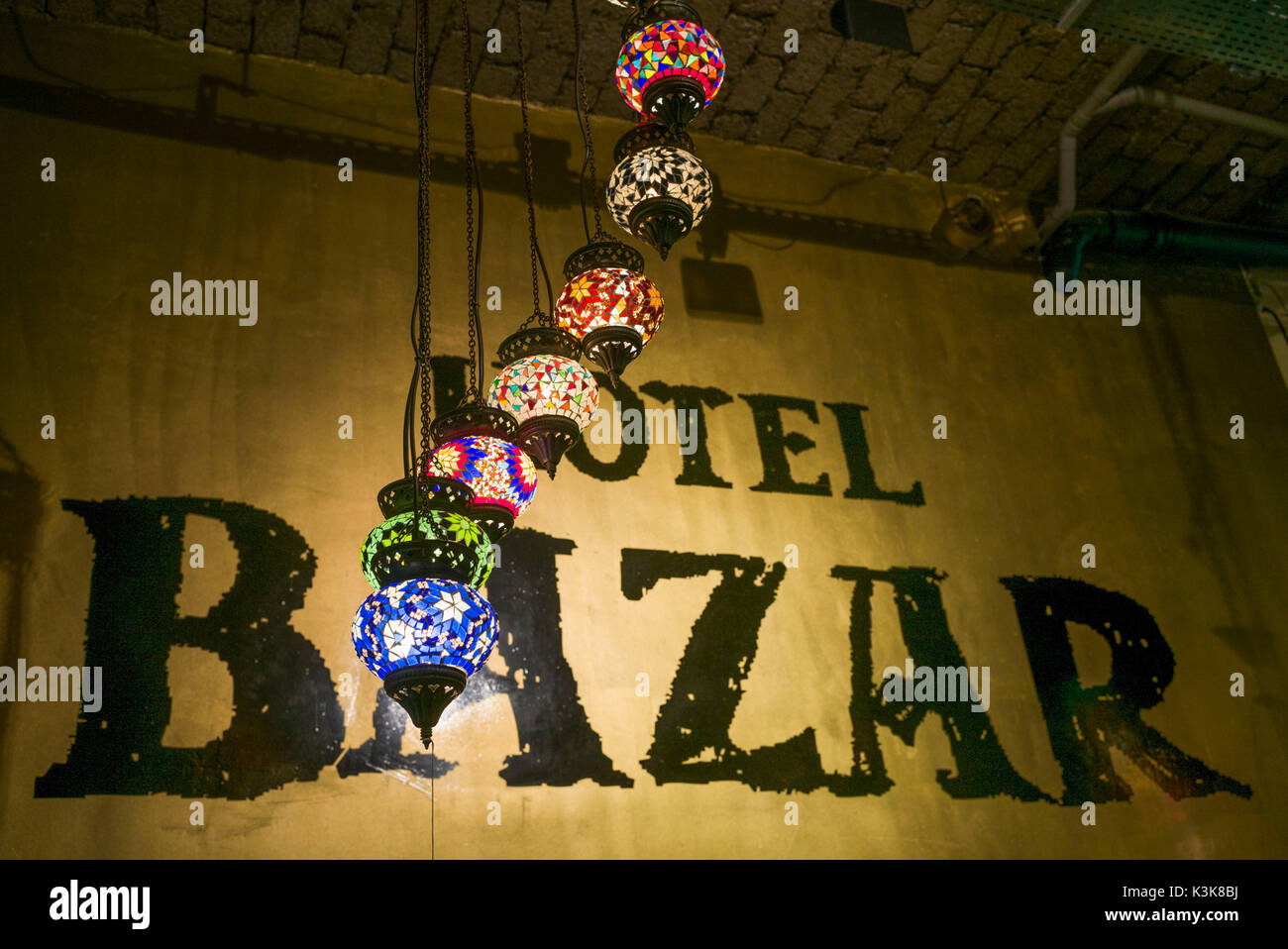 Middle eastern themed interior hi-res stock photography and images - Alamy