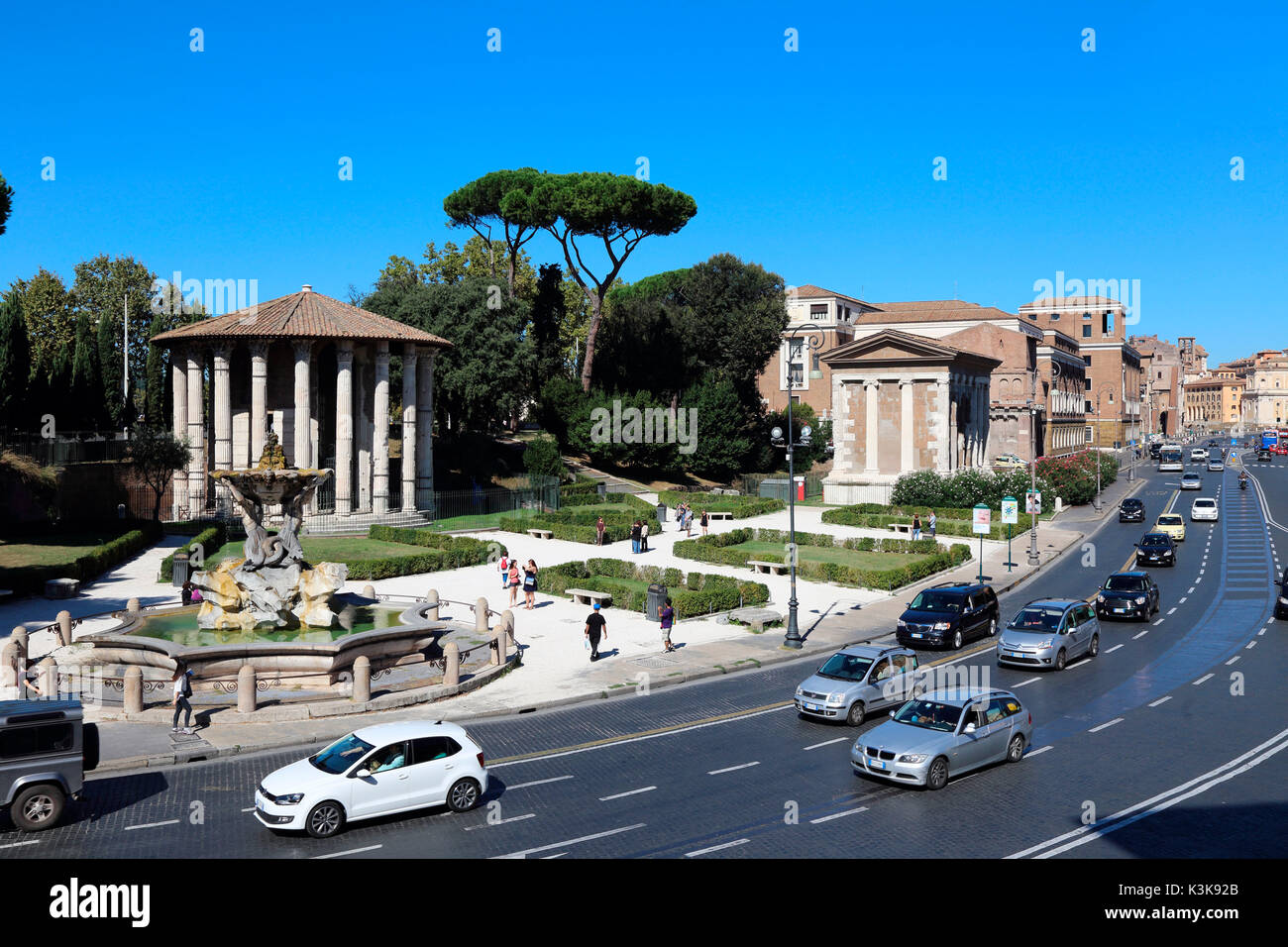 Italy Rome Piazza della Bocca della Verita Via Luigi Petroselli Stock ...