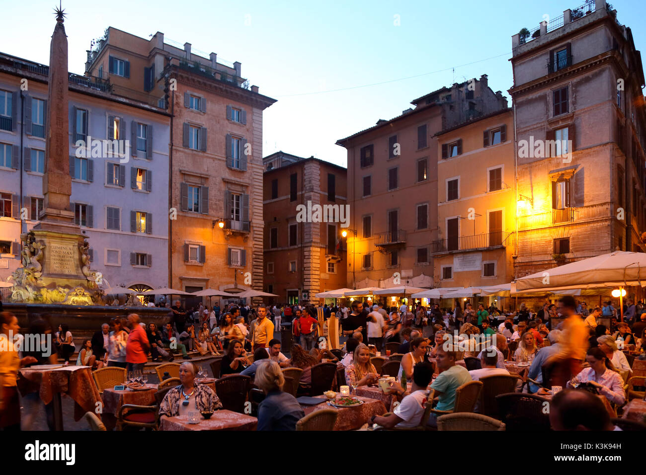 Rome piazza coffee hi-res stock photography and images - Alamy