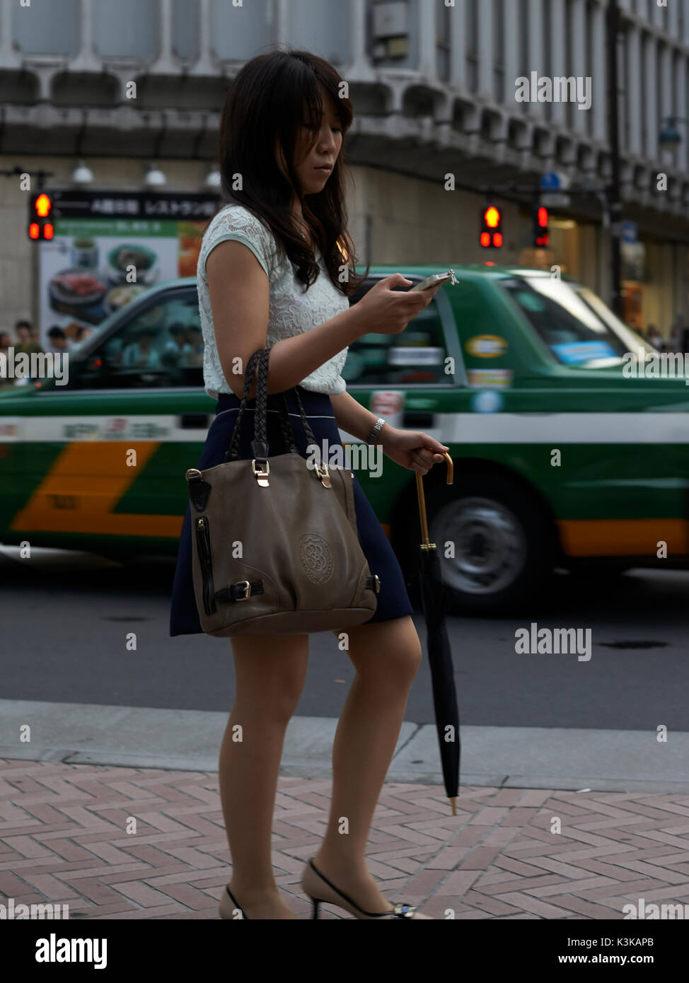 Moving walkway japan hi-res stock photography and images - Alamy