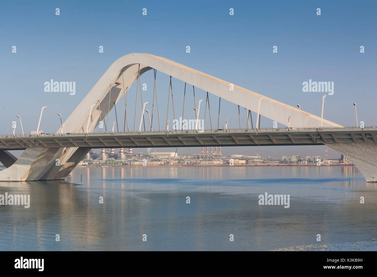 UAE, Abu Dhabi, Sheikh Zayed Bridge, designed by Zaha Hadid Stock Photo ...