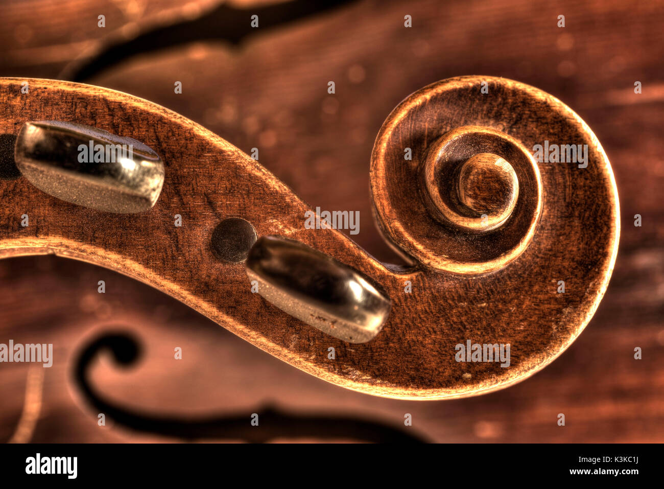 Violin head hi-res stock photography and images - Alamy