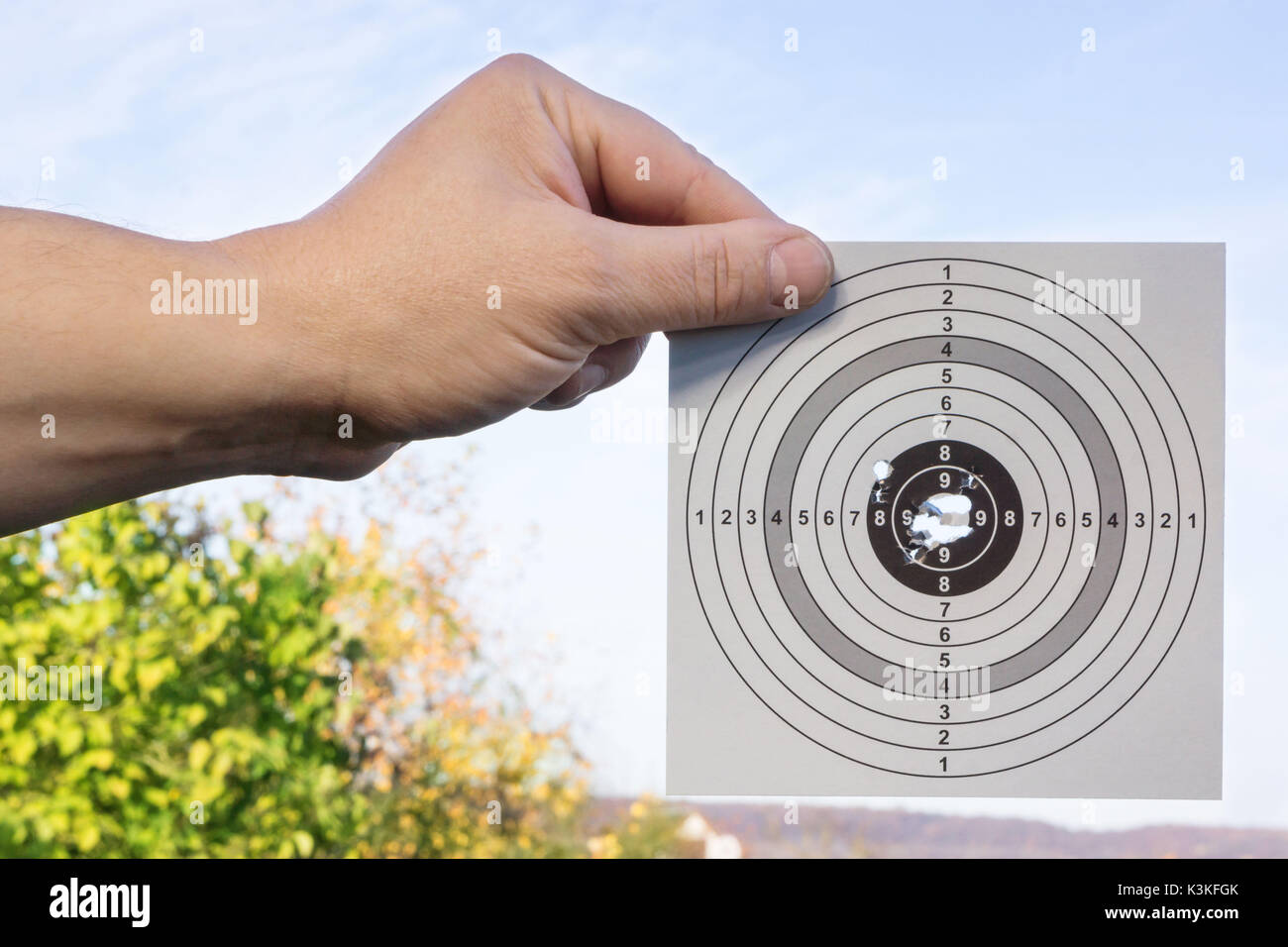 Target plate hi-res stock photography and images - Alamy