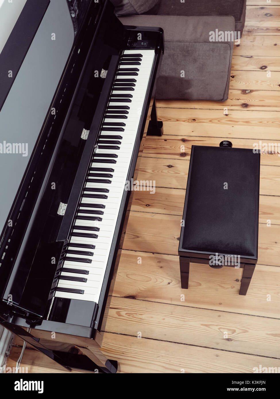 Piano key top view hi-res stock photography and images - Alamy