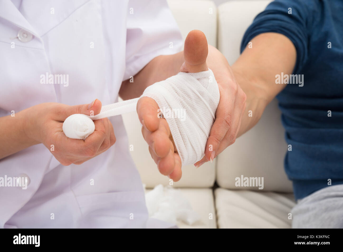 Nurse holding patients hand hi-res stock photography and images - Alamy