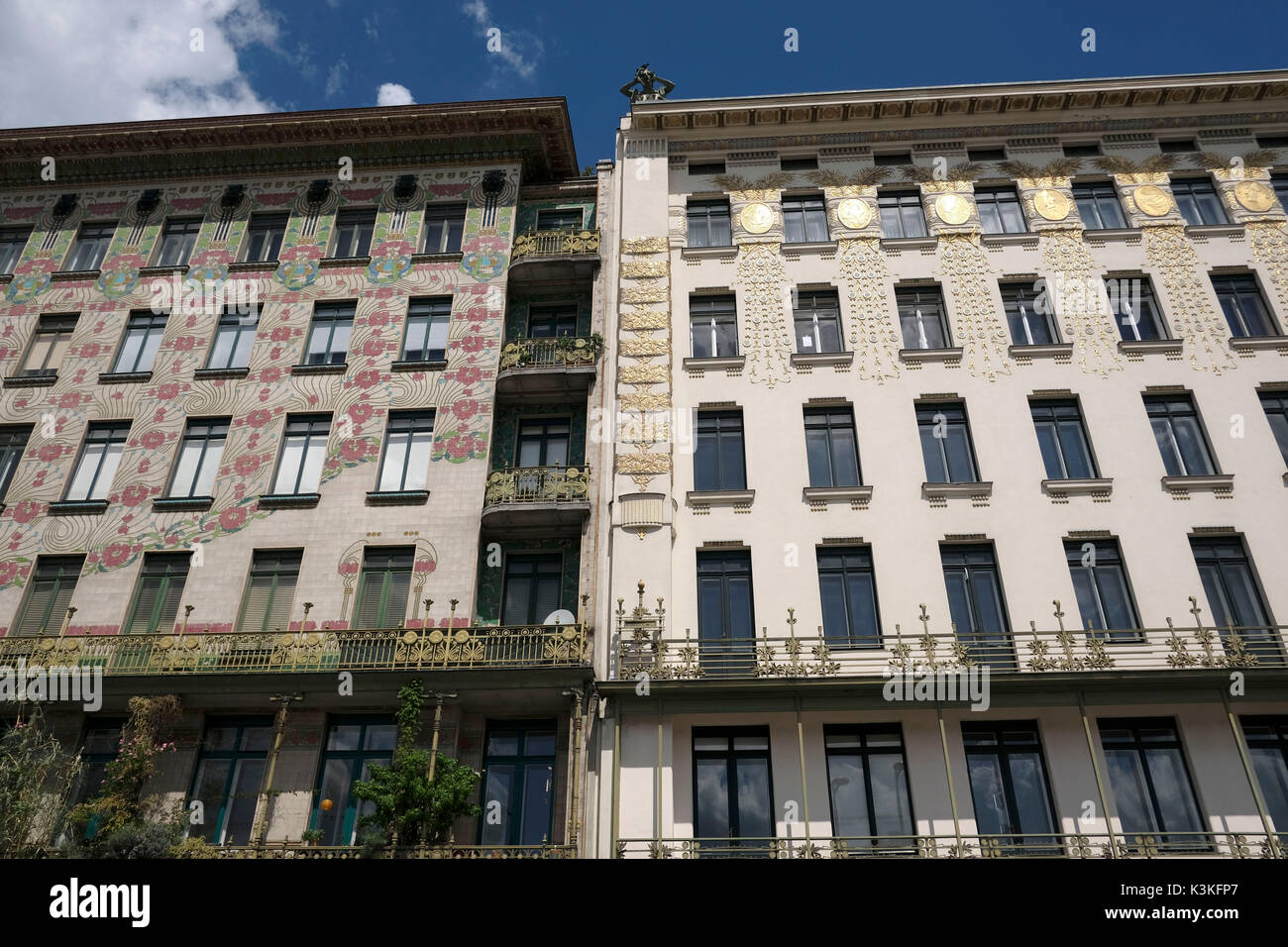 Capital house hi-res stock photography and images - Alamy