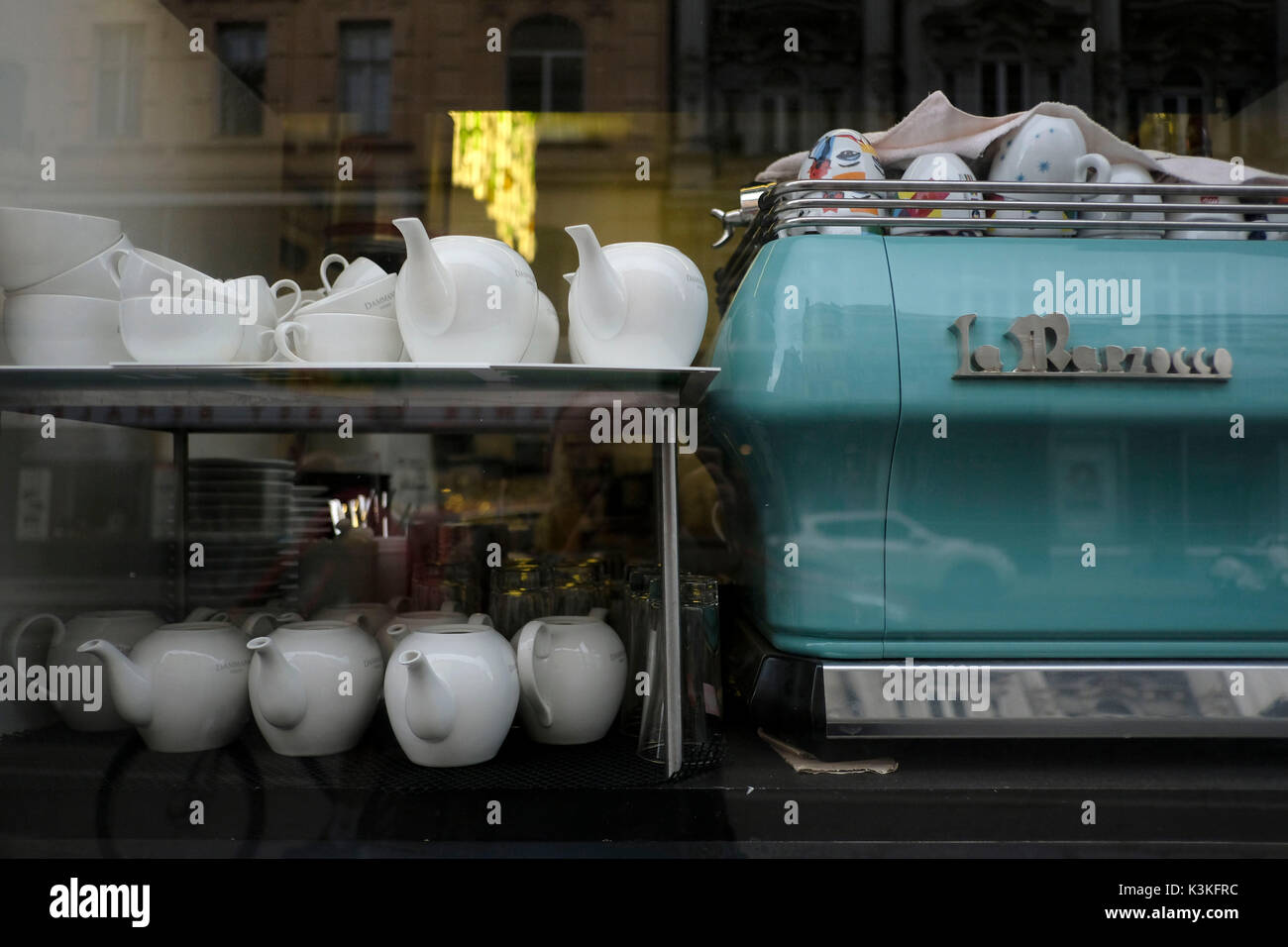 Europe, Austria, Vienna, capital, bar, espresso machine Stock Photo - Alamy