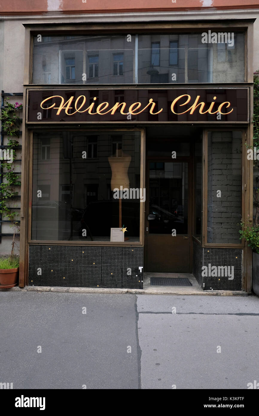 Europe, Austria, Vienna, capital, shop, Wiener Chic Stock Photo - Alamy