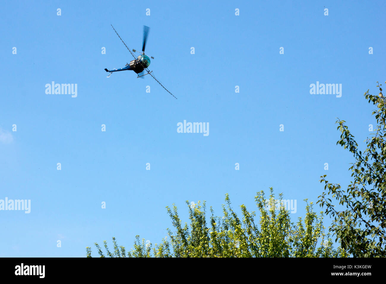 Aerial crop spraying hi-res stock photography and images - Alamy