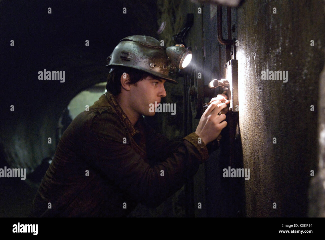 City of ember hi-res stock photography and images - Alamy