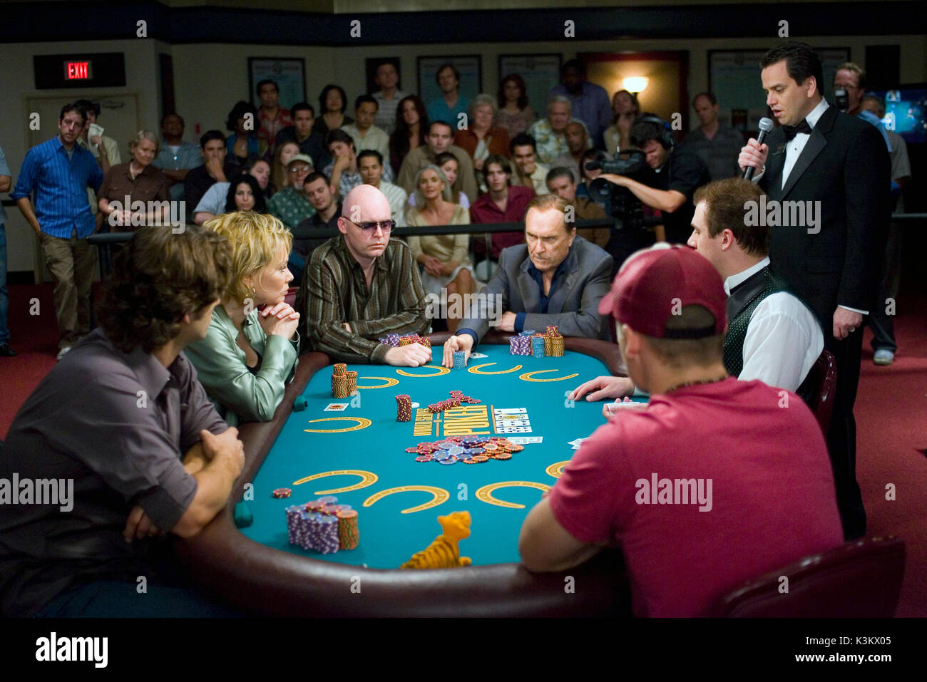 LUCKY YOU ERIC BANA, JEAN SMART, JOHN HENNIGAN, ROBERT DUVALL, MATT ...