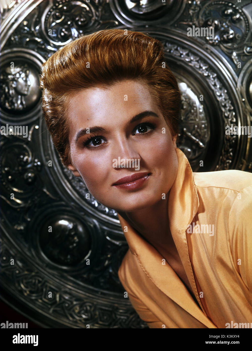 ANGIE DICKINSON American Actress Stock Photo - Alamy