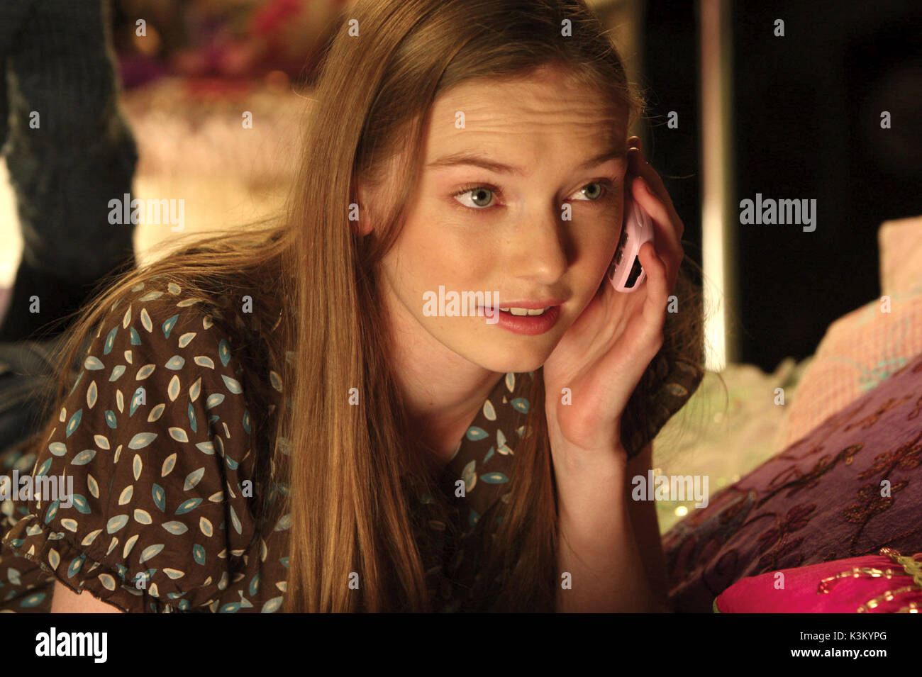 ANGUS, THONGS AND PERFECT SNOGGING ELEANOR TOMLINSON Date: 2008 Stock ...