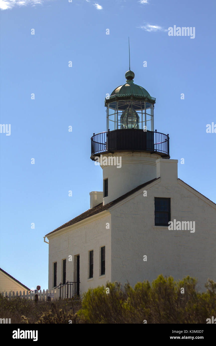 Lighthouse simple hi-res stock photography and images - Alamy