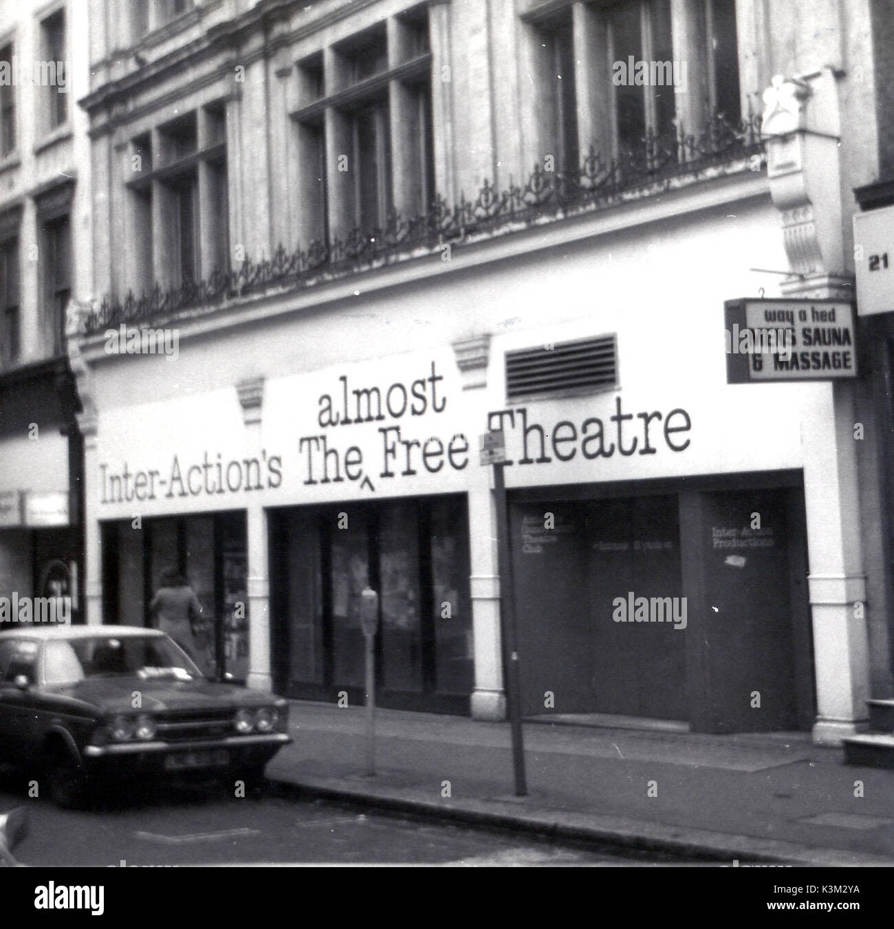 Early movie theatre hi-res stock photography and images - Alamy